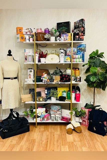 Posh Show - Poshmark